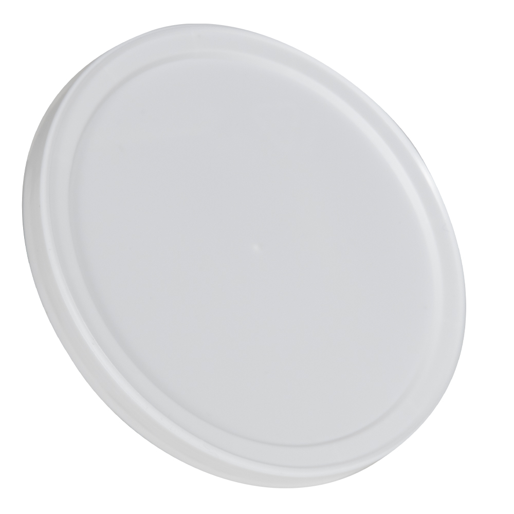 White LLDPE Round Flat Lid | U.S. Plastic Corp.