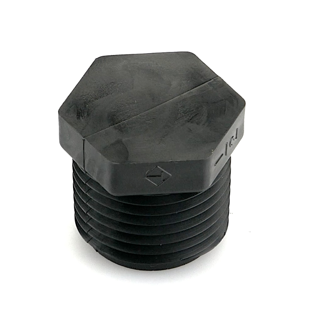 1/2" NPT Black HDPE Plug | U.S. Plastic Corp.