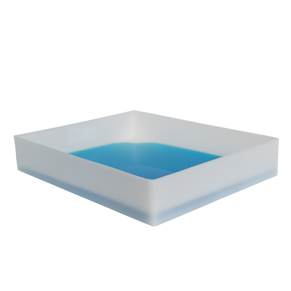 1-3/4 Gallon Shallow Tray with Straight Edge - 16-5/8" L x 12-5/8" W x ...