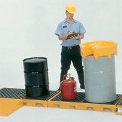 UltraTech 3 Drum Inline Spill Containment Deck | U.S. Plastic Corp.